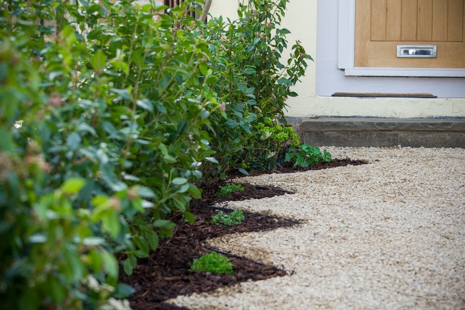 How to Green Your Grey Front Garden | RHS Advice