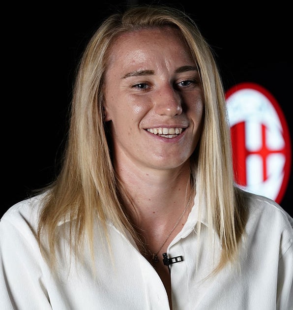 Julie Piga, her first day in Rossonero: the photogallery | AC Milan