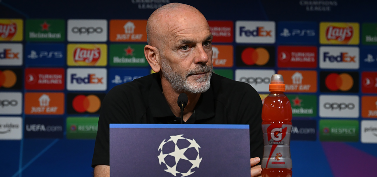 AC Milan v FC Salzburg, UEFA Champions League 2022/2023: Coach Stefano ...