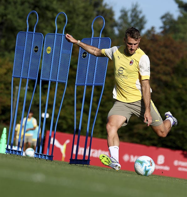 Allenamento al Centro Sportivo Milanello powered by Clivet, 17 ...