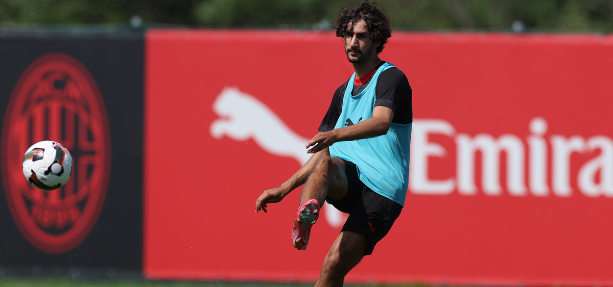 Yacine Adli leaves AC Milan: official statement | AC Milan