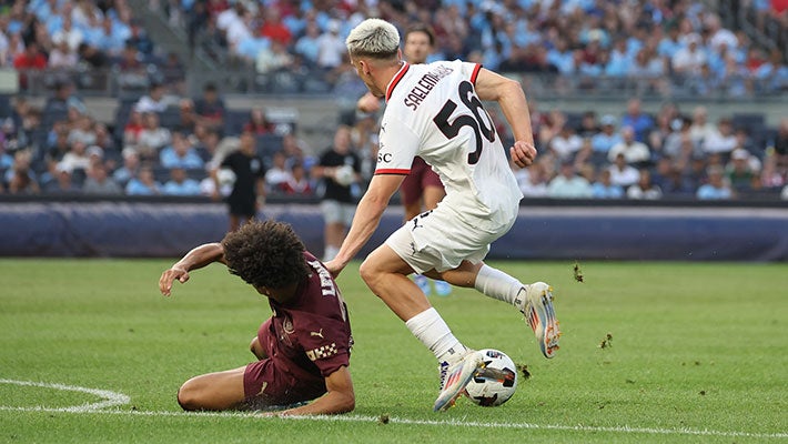 Manchester City 2-3 AC Milan, DIRECTV Soccer Champions Tour 2024: the ...