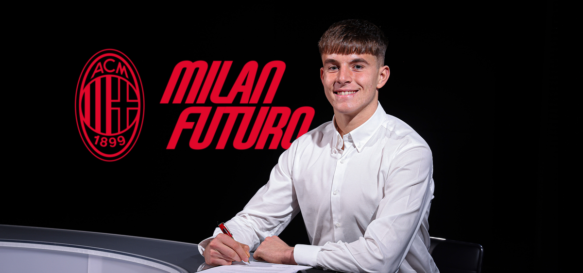 Alessandro Bianchi signs his first professional contract: the official ...