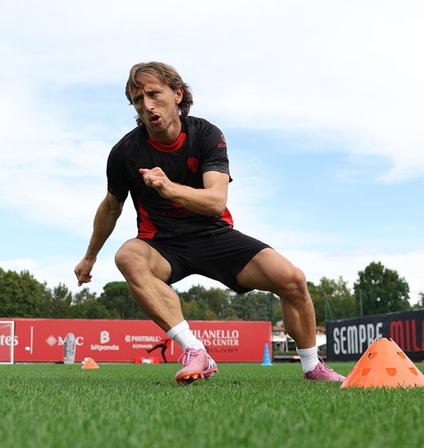 Allenamento al Centro Sportivo Milanello powered by Clivet, 24 ...