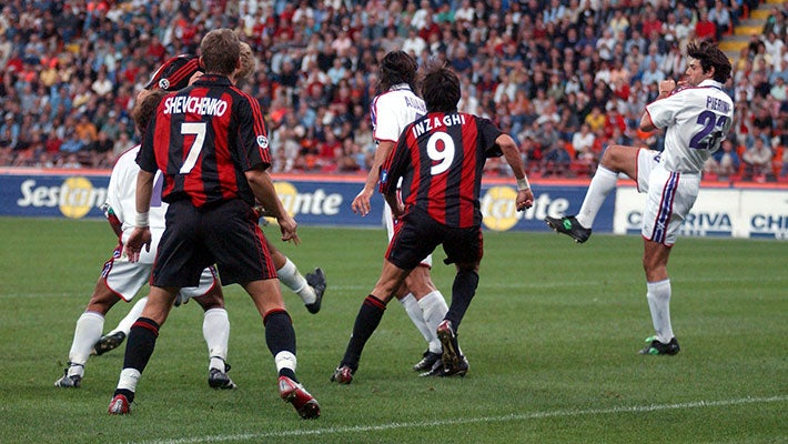 #OnThisDay: 2001, il primo gol rossonero di Inzaghi | AC Milan