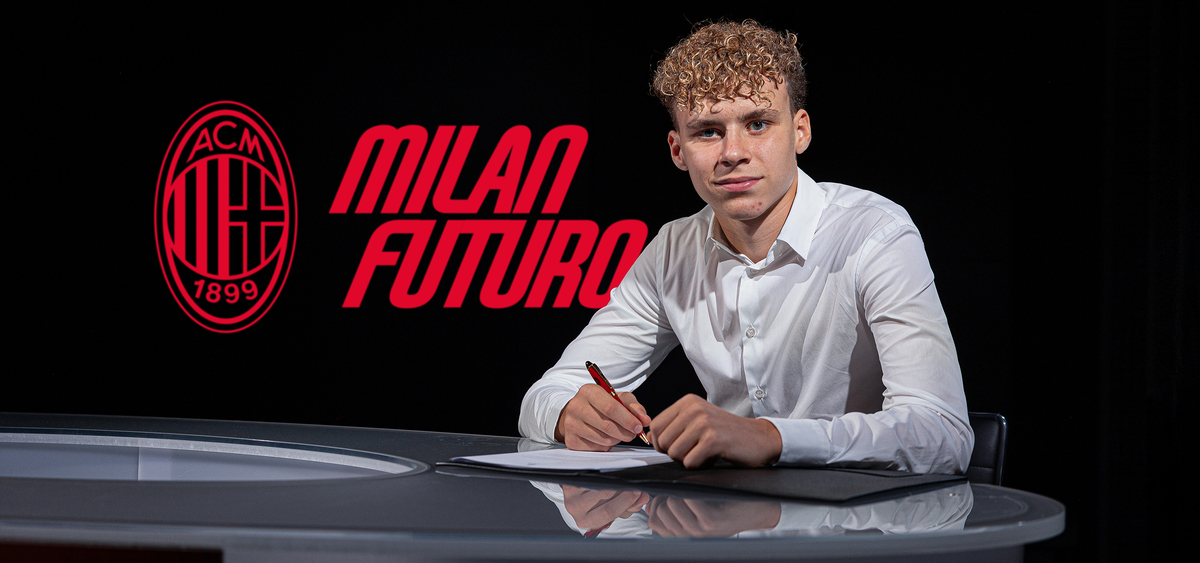 Vincent Ibrahimović Signs His First Professional Contract The Official