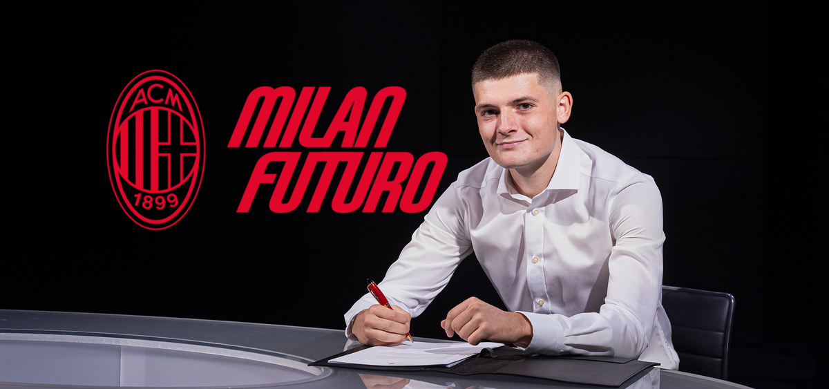 Francesco Domniței signs his first contract with AC Milan: the official ...