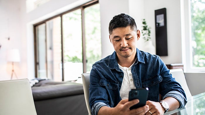 Contact us - London and East | SNG