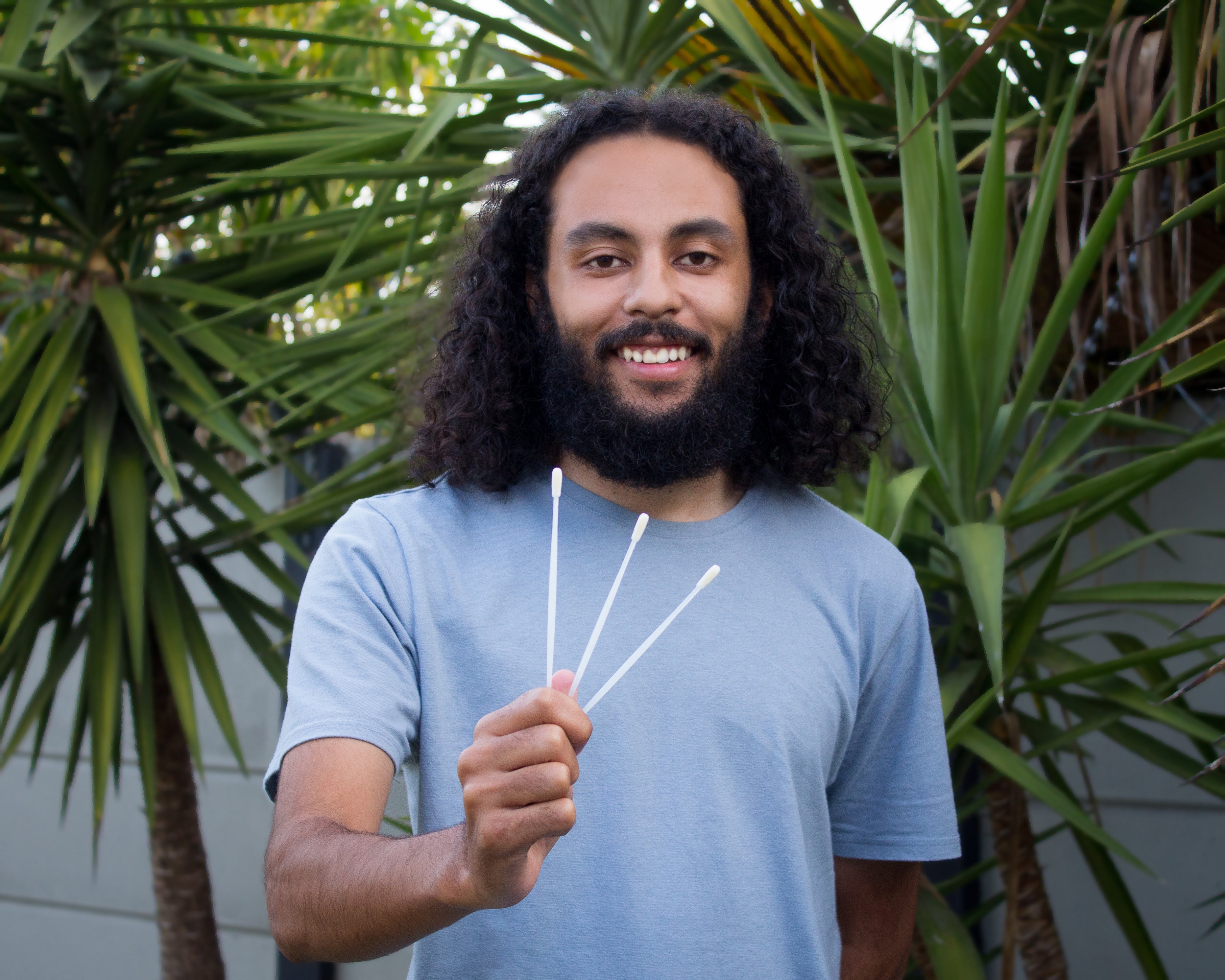 Request a swab kit to register as a blood stem cell donor | DKMS