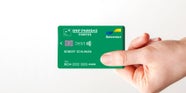Le Nouveau Logo De Bancontact Sur Une Carte Bancontact Le Nouveau Logo De Bancontact Sur Une Carte Bancontact
