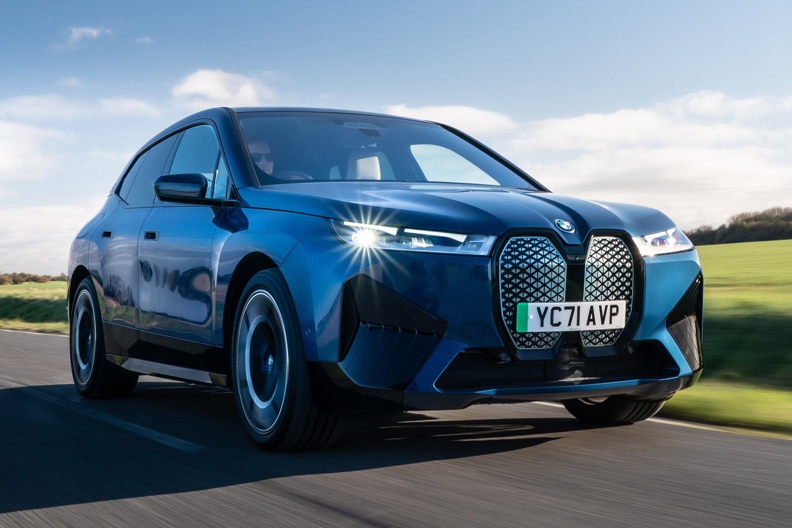 Best Self Driving Cars 2025 - Titus Tates