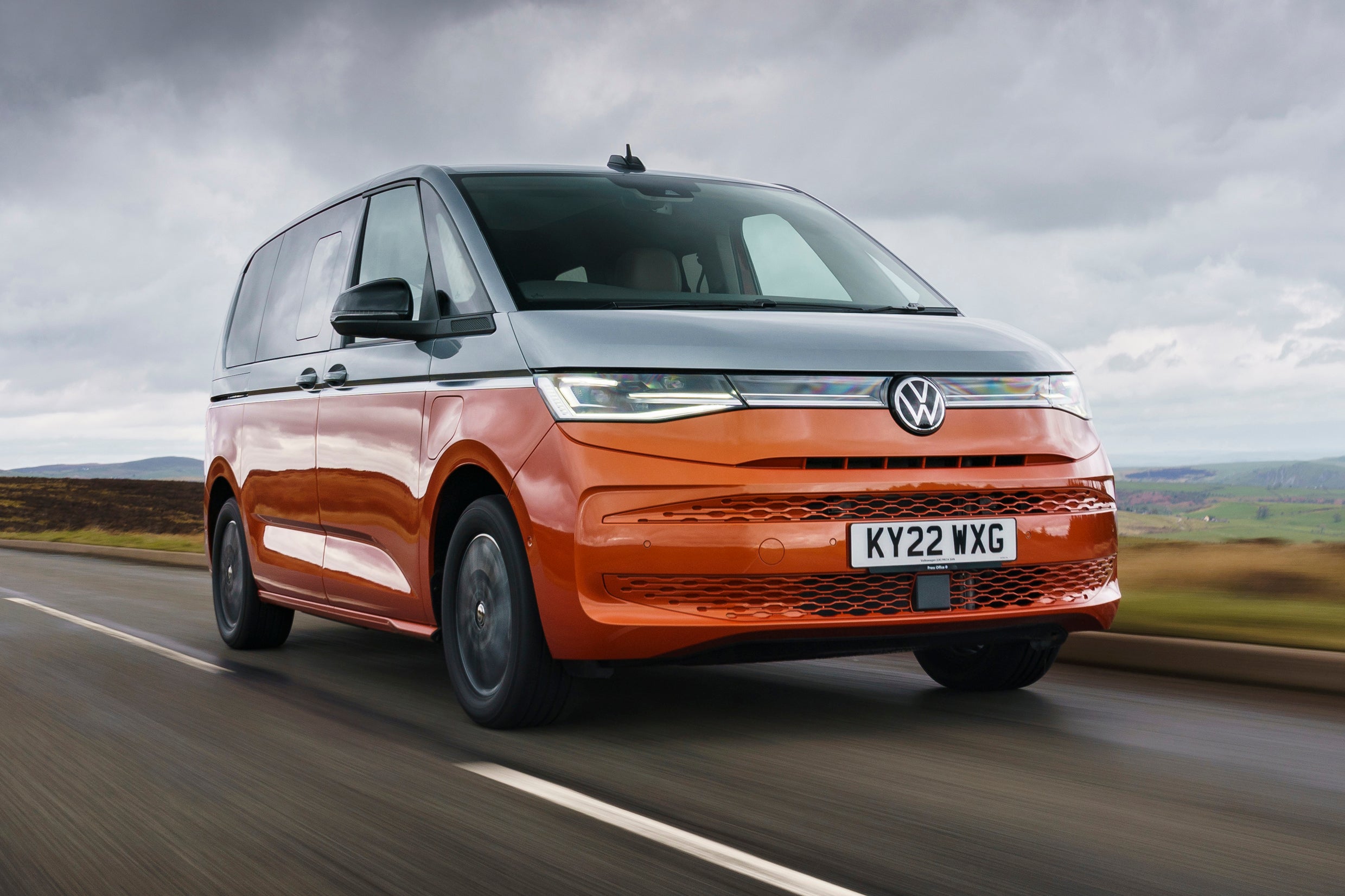Volkswagen Multivan Review 2025: Price, specs & boot space | heycar UK