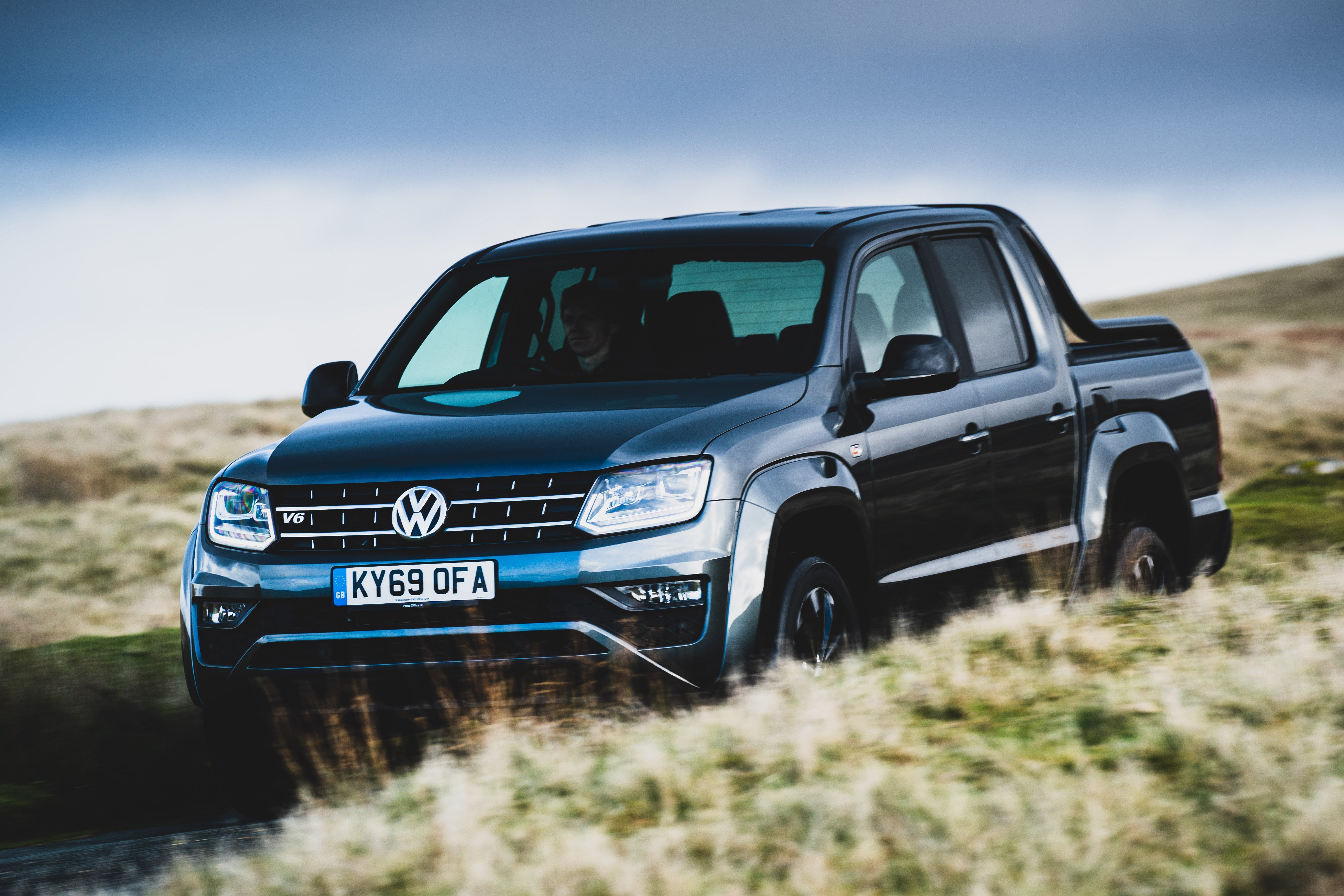 Volkswagen Amarok (2011-2022) Review | heycar