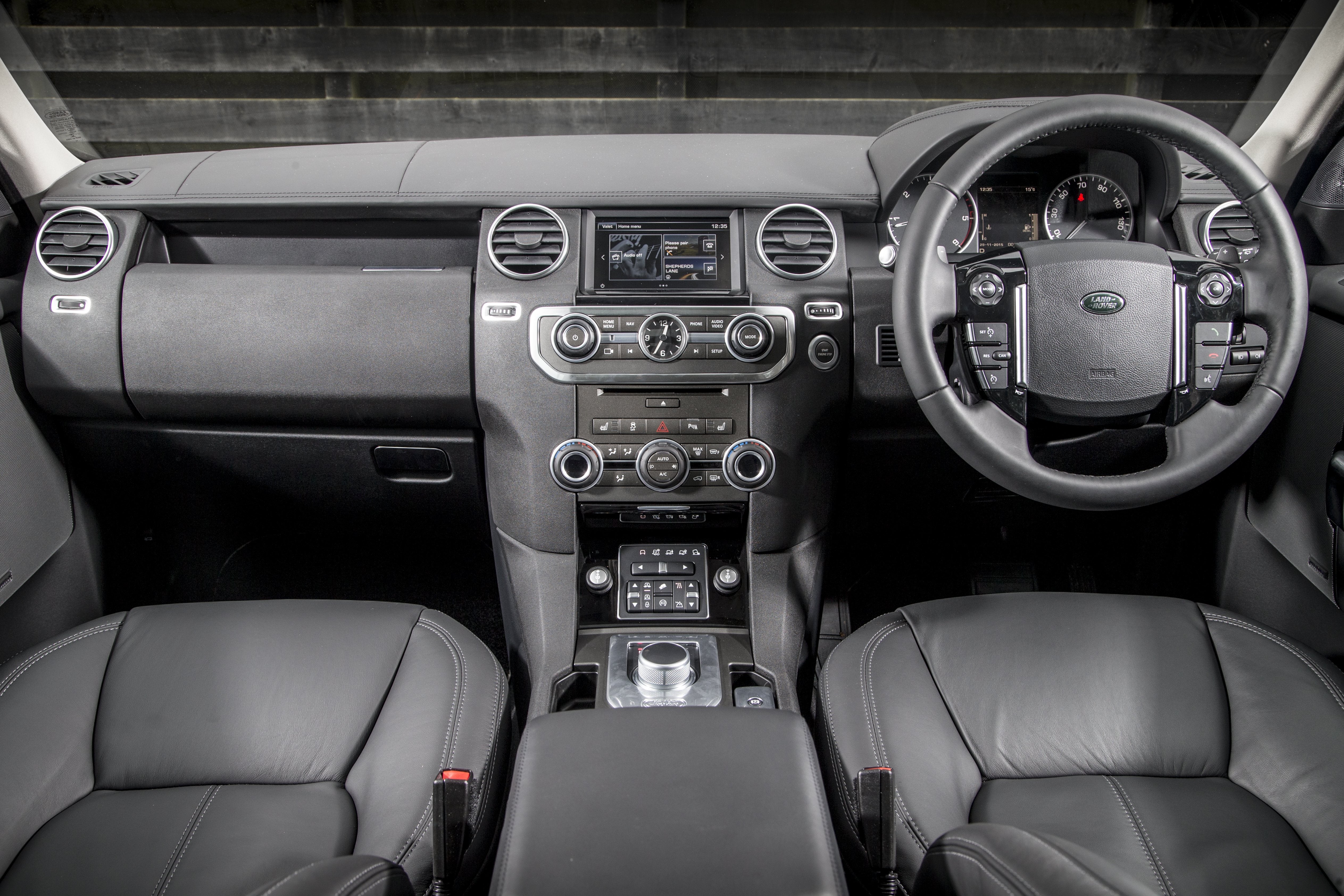 Land Rover Discovery 4