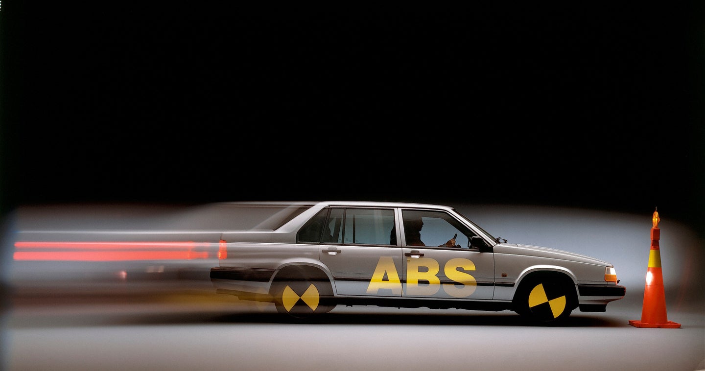 What is ABS and how does it work? | heycar