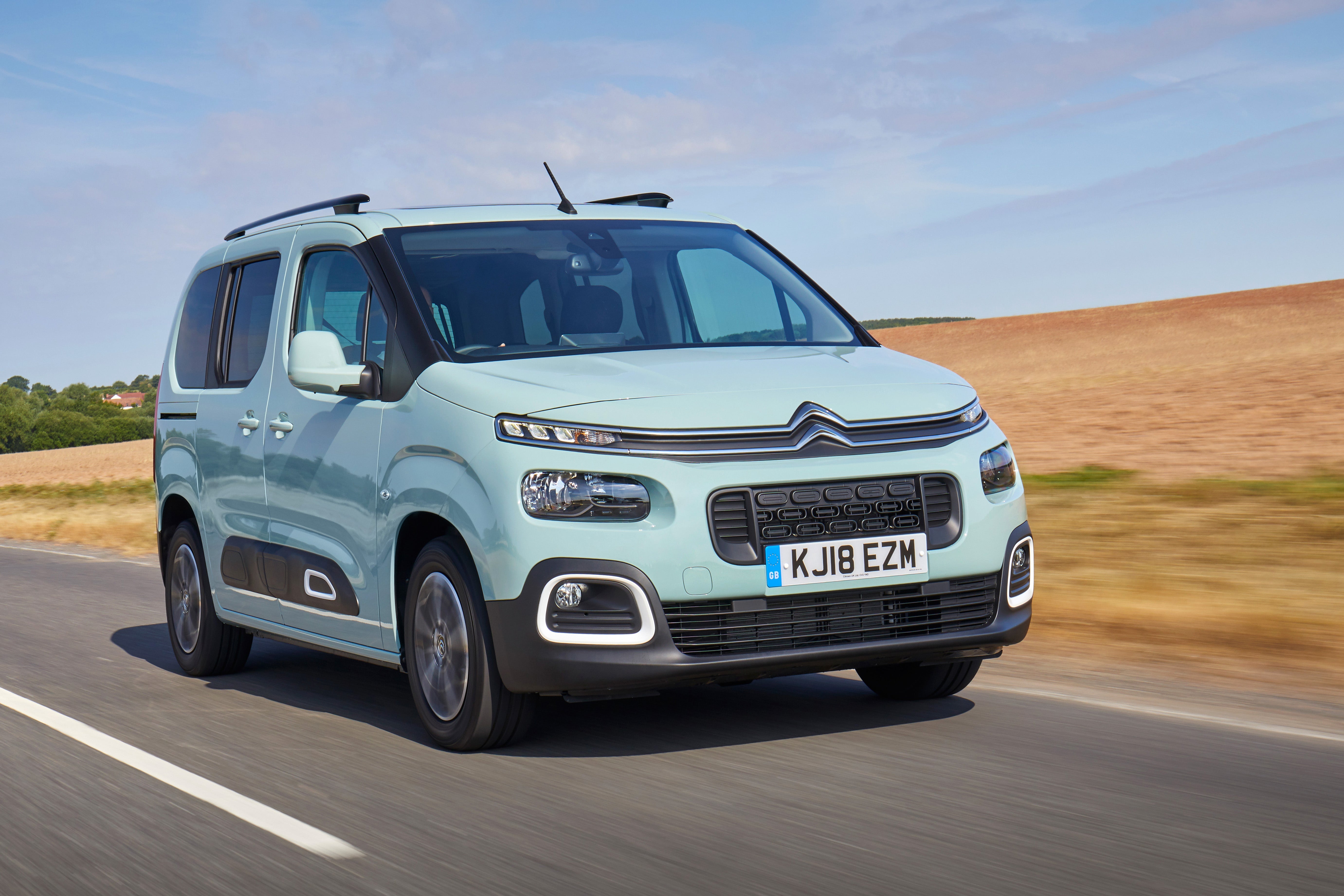 Citroen Berlingo MPV Review 2026: Price, specs & boot space | heycar UK