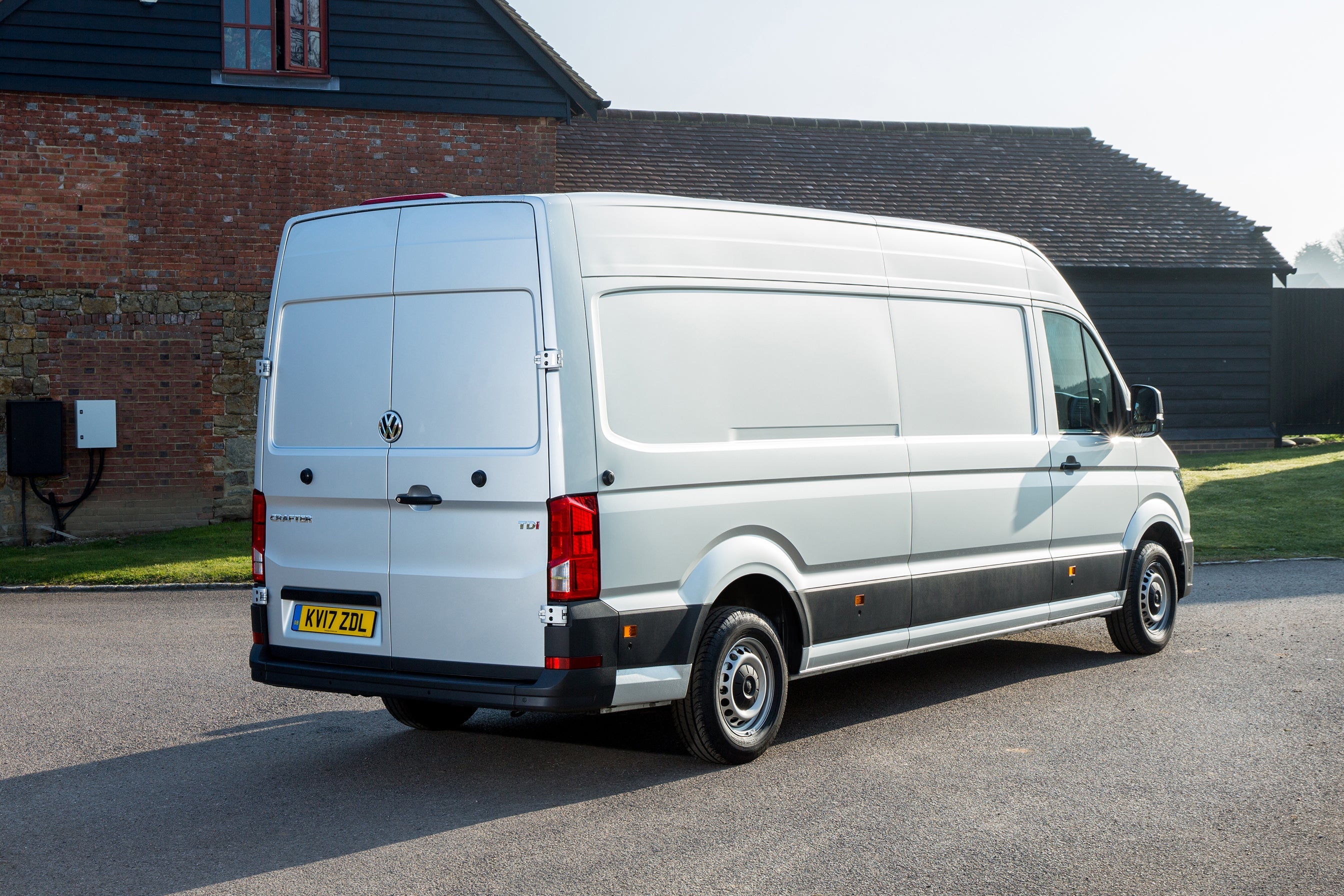 Volkswagen Crafter Review 2023 | heycar