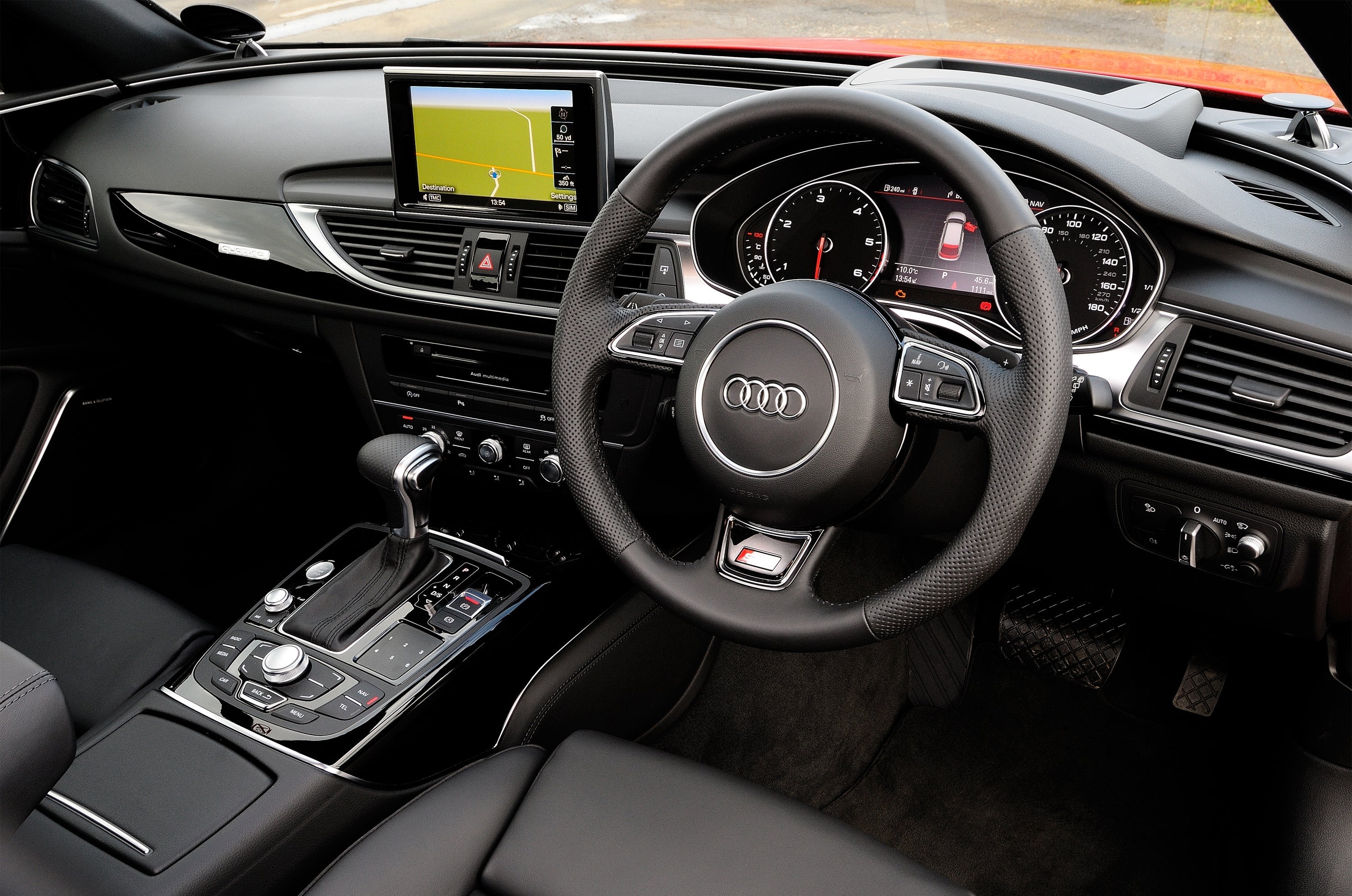 Audi V6 Interiors