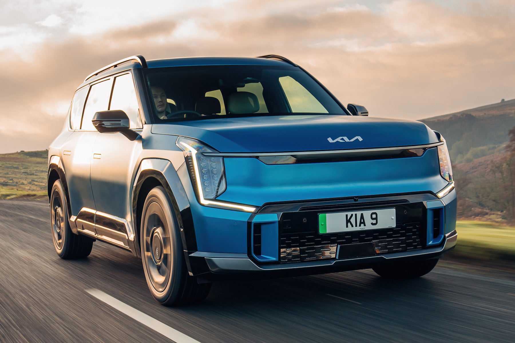 Kia EV9 Review 2025: Price, specs & boot space | heycar UK