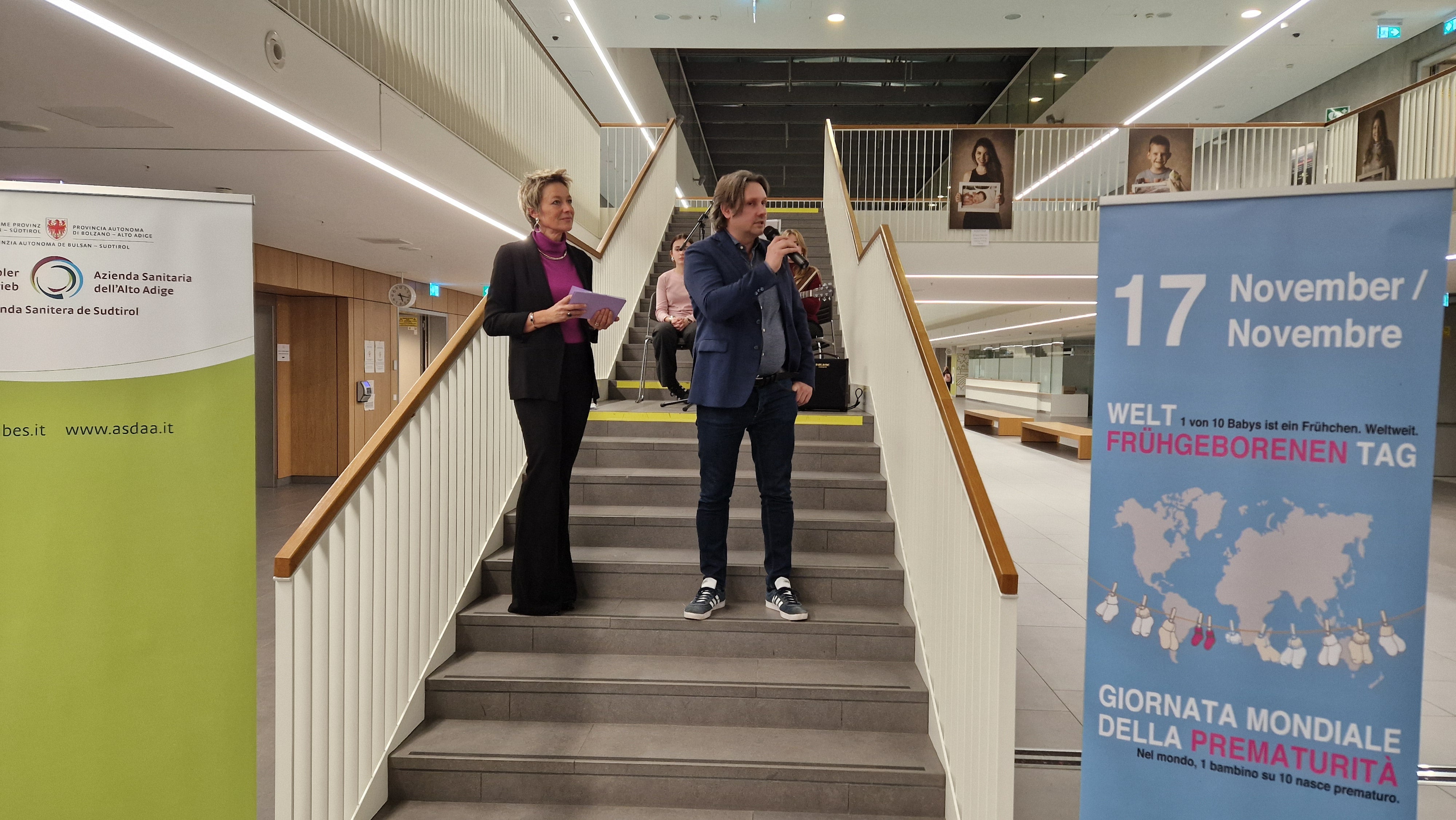 Berührende Fotos von Frühchen im Krankenhaus Bozen | Südtiroler ...