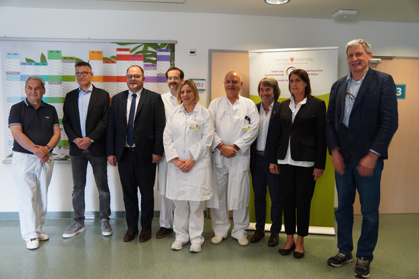 Drei Primarärzte in Meran vorgestellt | Südtiroler Sanitätsbetrieb