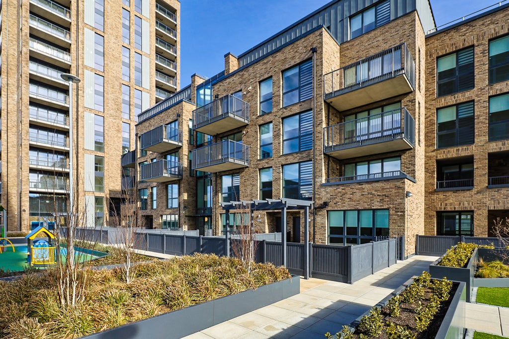 2 bedroom apartments | Edgware parade | SNG | SNG Sales