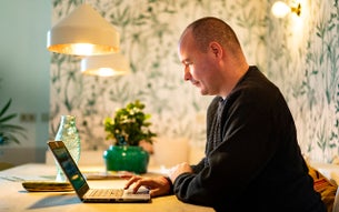 Eerste patiënt succesvol behandeld op derde MR-Linac - UMC Utrecht