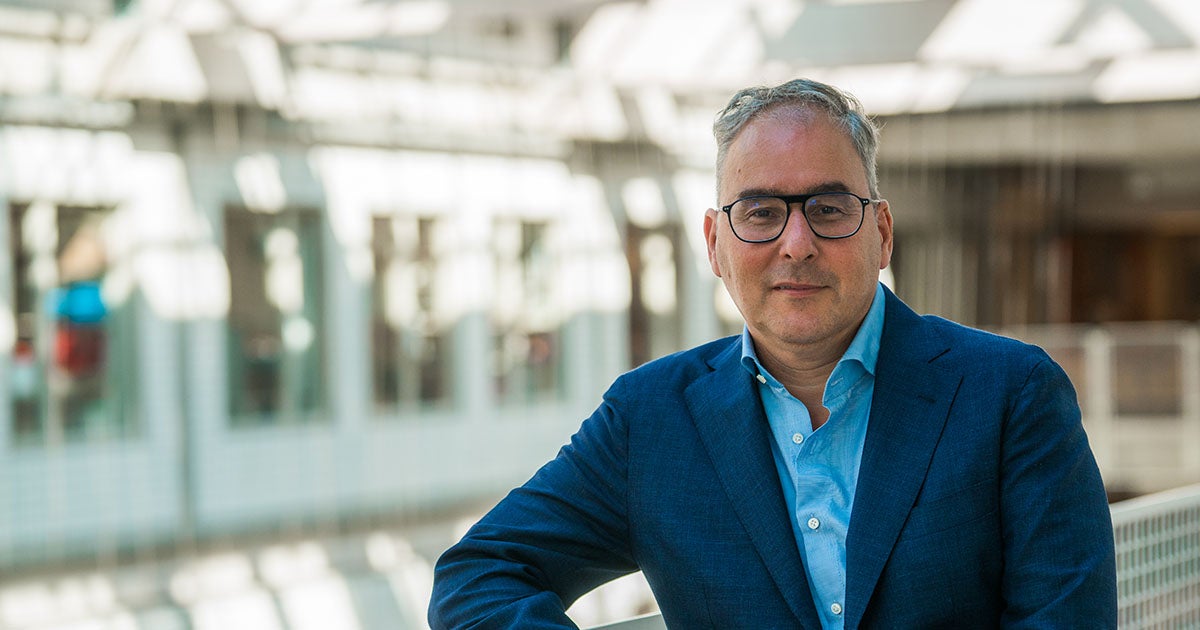 Marc Bonten over coronatesten in Trouw - UMC Utrecht
