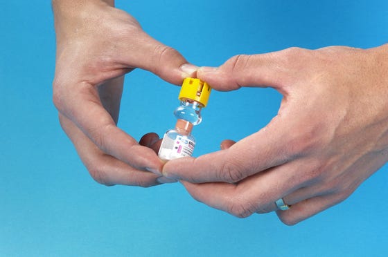 Intramusculair injecteren van Solu-Cortef Act-O-Vial - UMC Utrecht