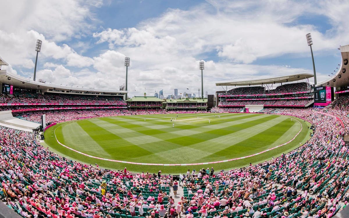 New Year's Pink Test: Australia v England | Sydney Cricket G