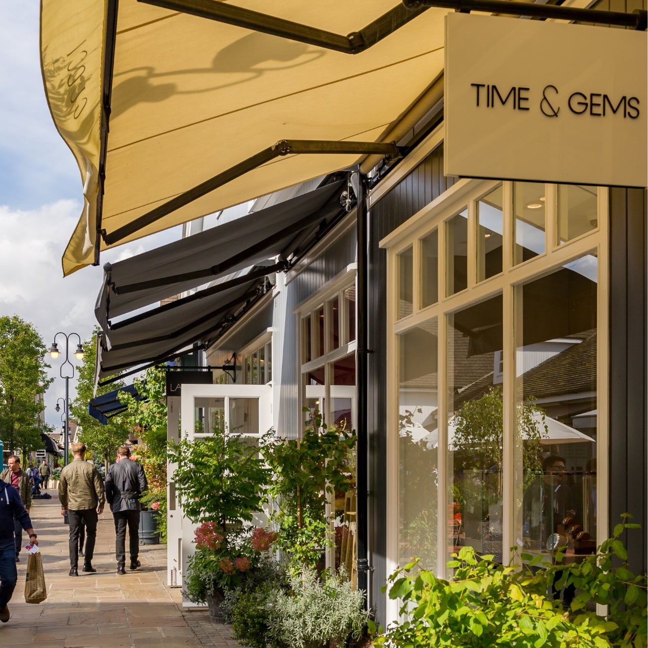 Bicester Estate Agents | Local Sales & Letting Agent | Breckon & Breckon
