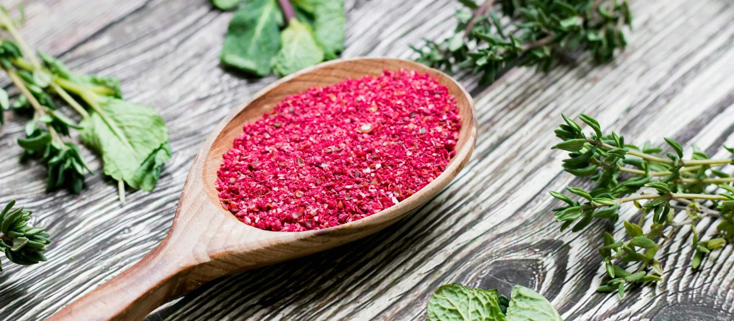 Sumach: Wissenswertes & Rezepte