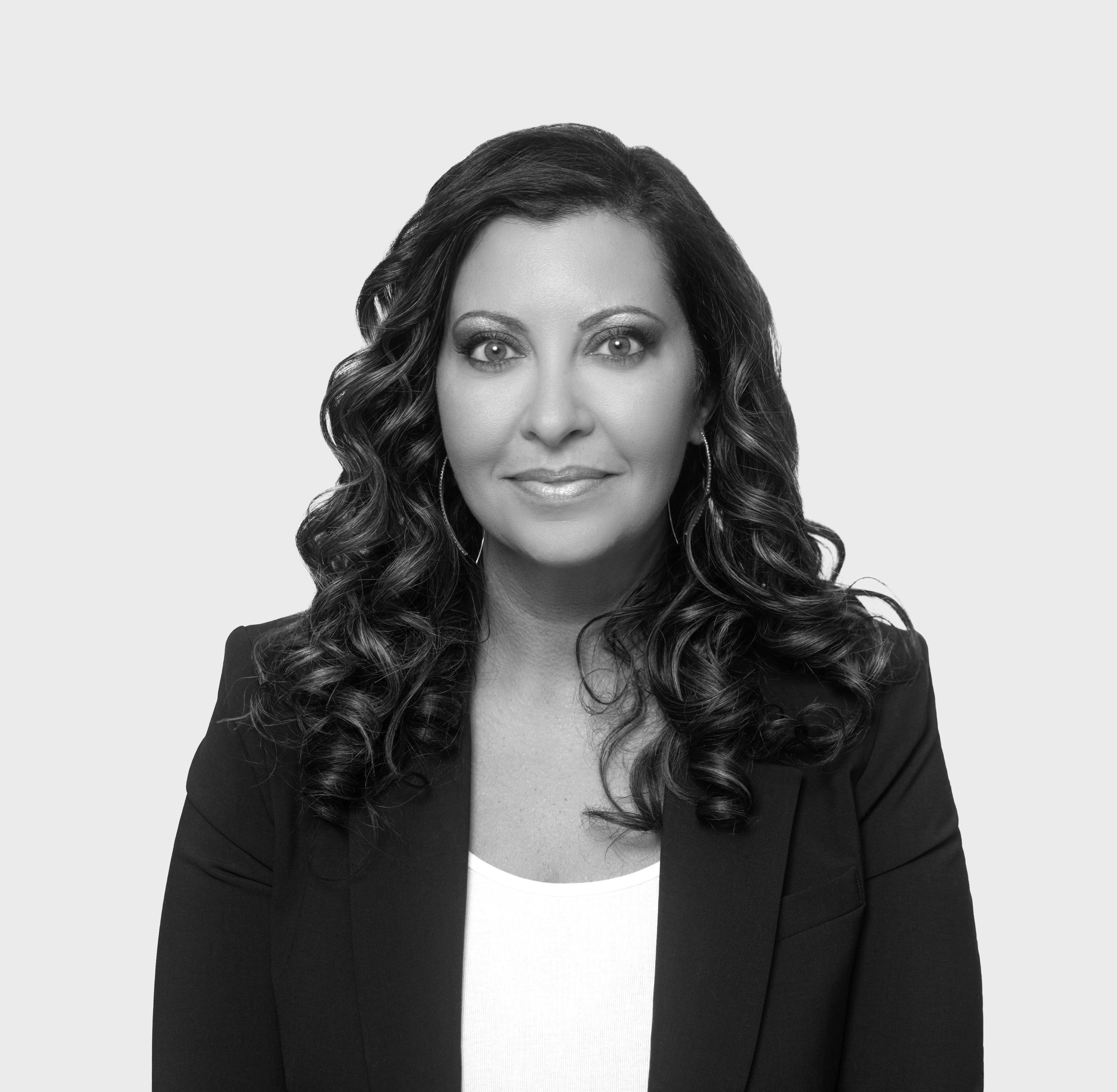 Shirli Zelcer Chief Data and Technology Officer, dentsu | dentsu