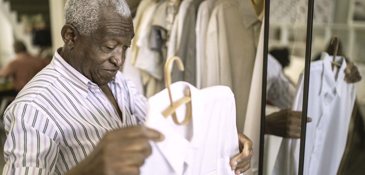 Choosing the best dressing aids for you - Complete Care Shop