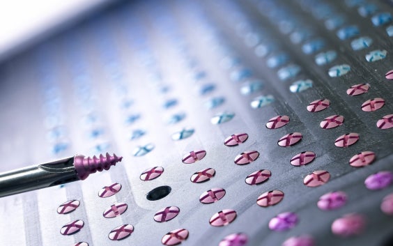 Standard+ Cranio-Maxillofacial Solutions | Materialise