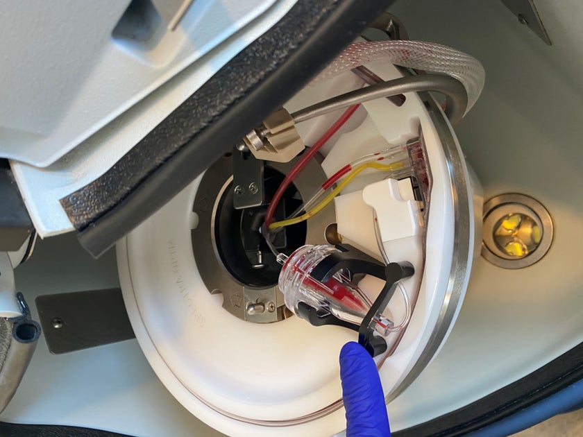 Donating blood stem cells | DKMS