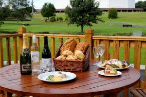 Visit Café Le Chéile with Discover Ireland