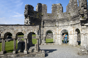 Visit Old Mellifont Abbey with Discover Ireland
