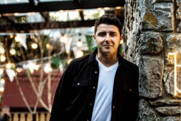 Bernard Casey - Cute Hoorism