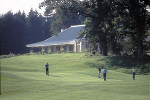 Visit Rathsallagh Golf & Country Club with Discover Ireland