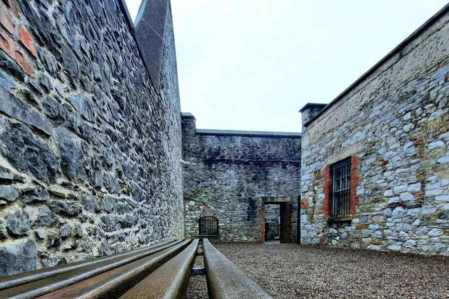 Visit Elizabeth Fort with Discover Ireland