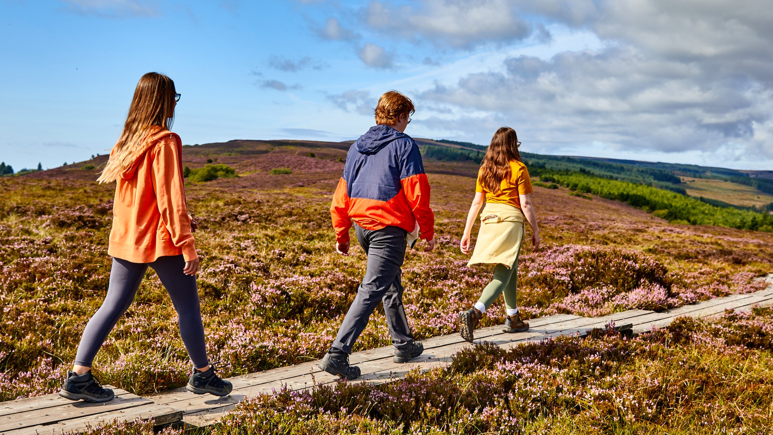 Discover the Best Irish Trails with our Ultimate Hiking Guide