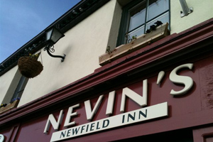 Stay with Nevins Newfield Inn