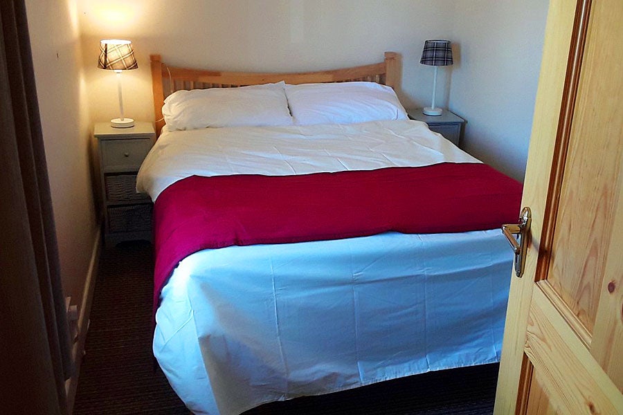 Visit Matty's Pub & Accommodation with Discover Ireland