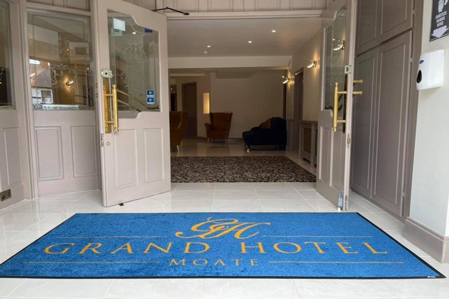 Stay with Grand Hotel Moate