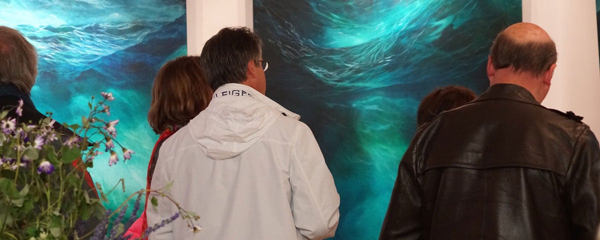 Visit The Carol Cronin Gallery with Discover Ireland