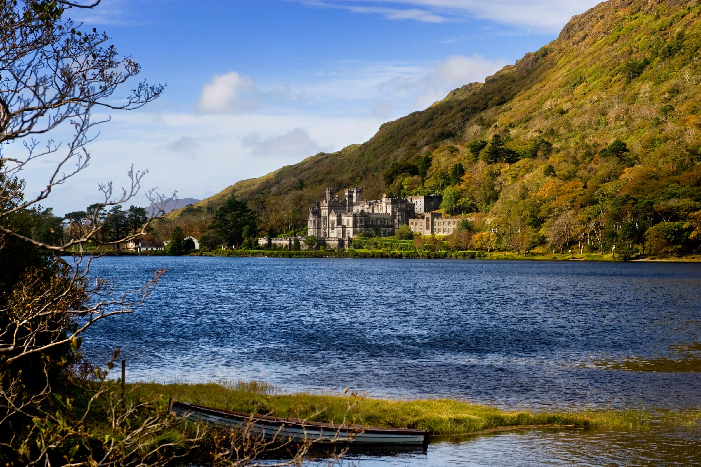 Experience Beautiful Kylemore with Discover Ireland