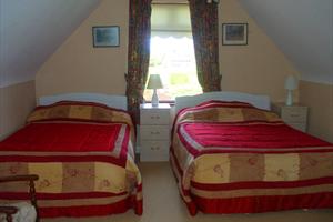 Stay with Perrymount Country Home