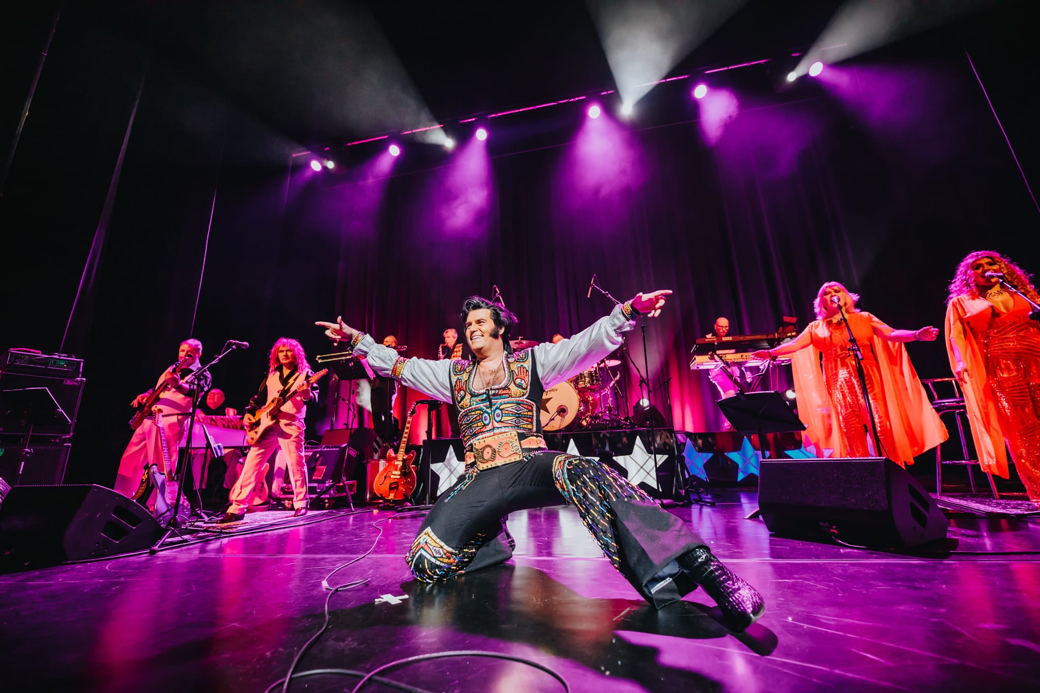 Visit The Elvis Spectacular Show with Discover Ireland