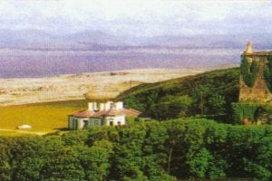 Stay with Ballinalacken Castle